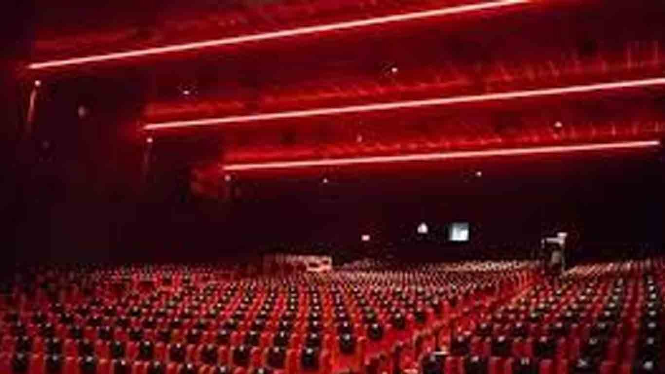 സിനിമ റിവ്യൂ ചെയ്തവര്‍ക്കെതിരെ ആദ്യ കേസ് - celluloid